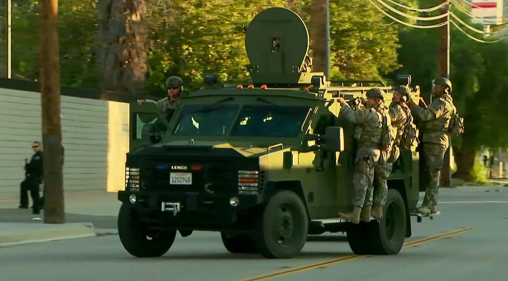 California Shooters Linked to ISIS, Pentagon Opens All Combat Roles to ...